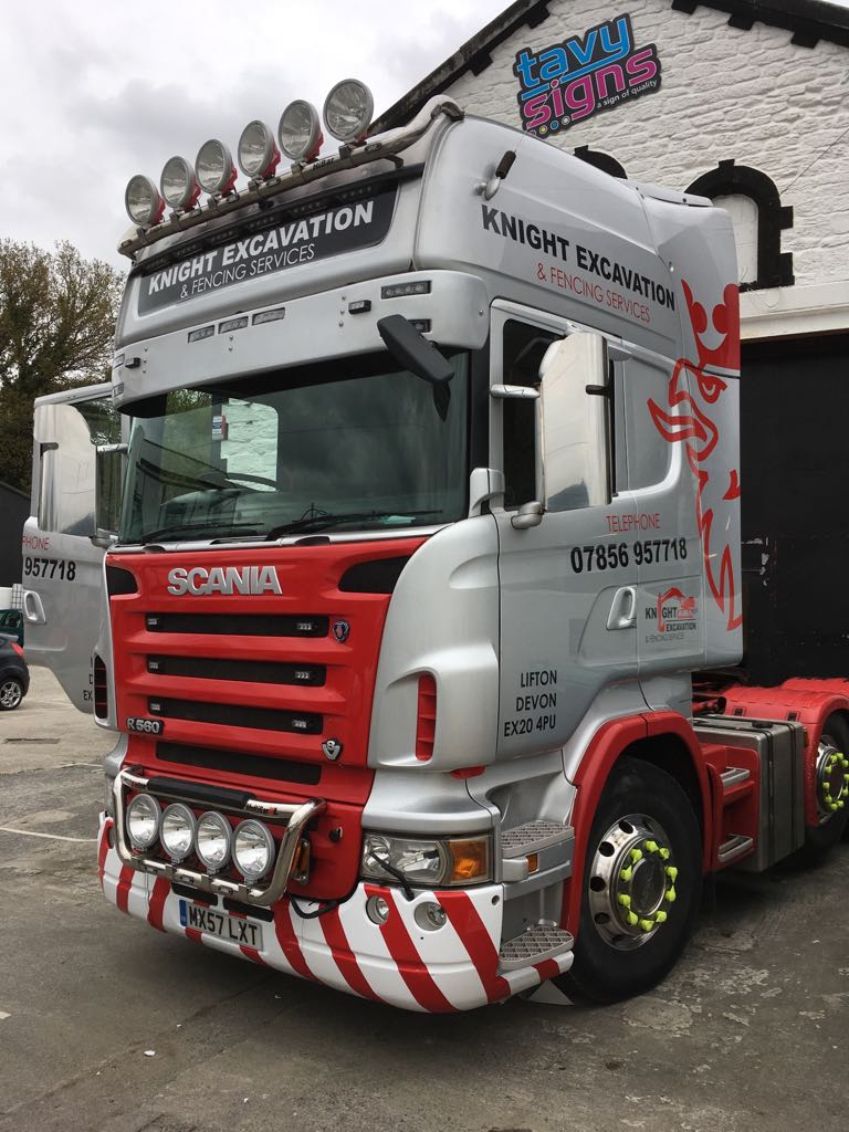 Bus Signage and Graphics | Commercial Signage Solutions| Tavy Signs